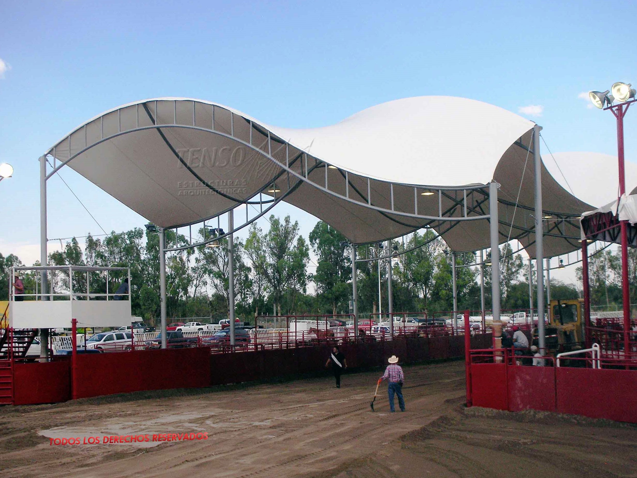 TENSO: Velarias y Tenso Estructuras Arquitectónicas